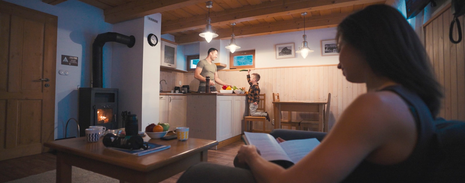 Christmas and New Year's Eve in the Eagle Mountains 2024 - Amenity ...